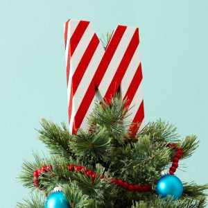 6+ Homemade Holiday Tree Topper Tutorials * The Holidaze Craze