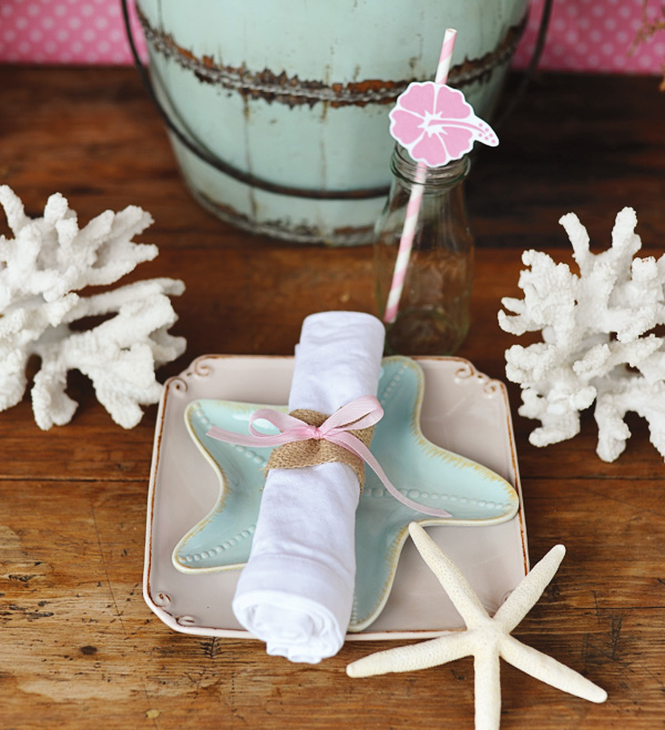 11 Incredible Themes for a Summer Party * The Holidaze Craze