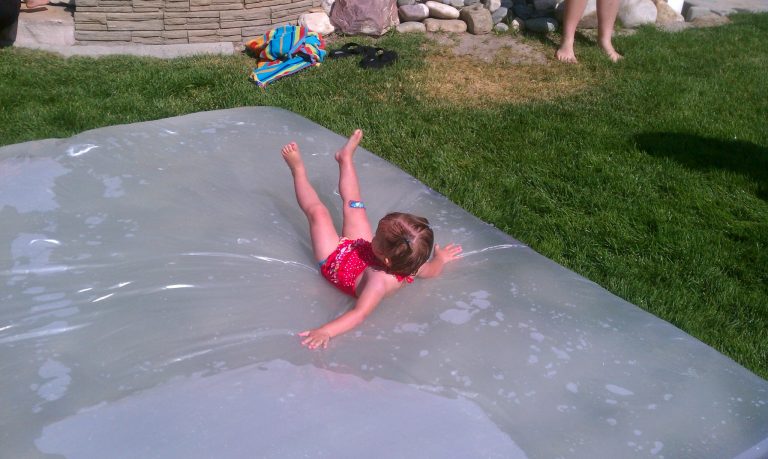 DIY Water Blob * The Holidaze Craze