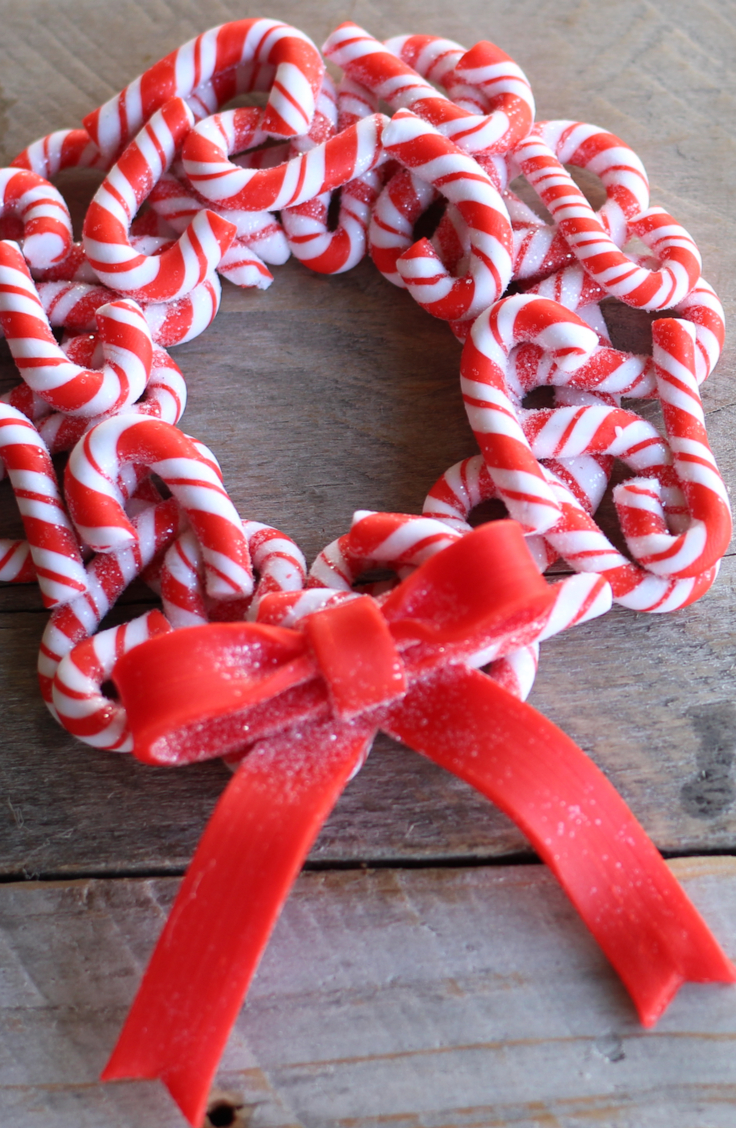 Candy Cane Christmas Crafts: Christmas - Crafts - Theholidazecraze.com