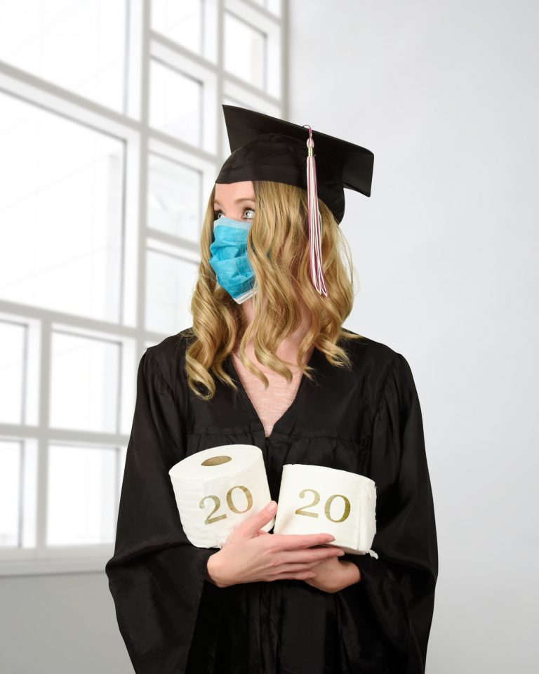 Virtual Graduation Parties: "Zoom" In On These Ideas * The Holidaze Craze