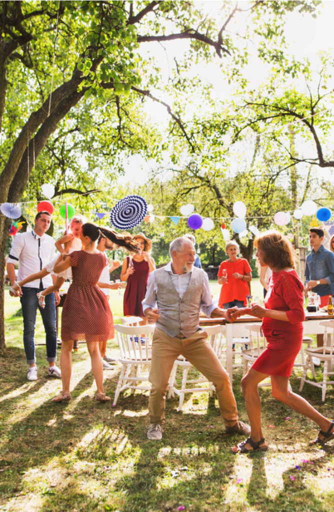 Sizzling Summer Fun Activities * The Holidaze Craze